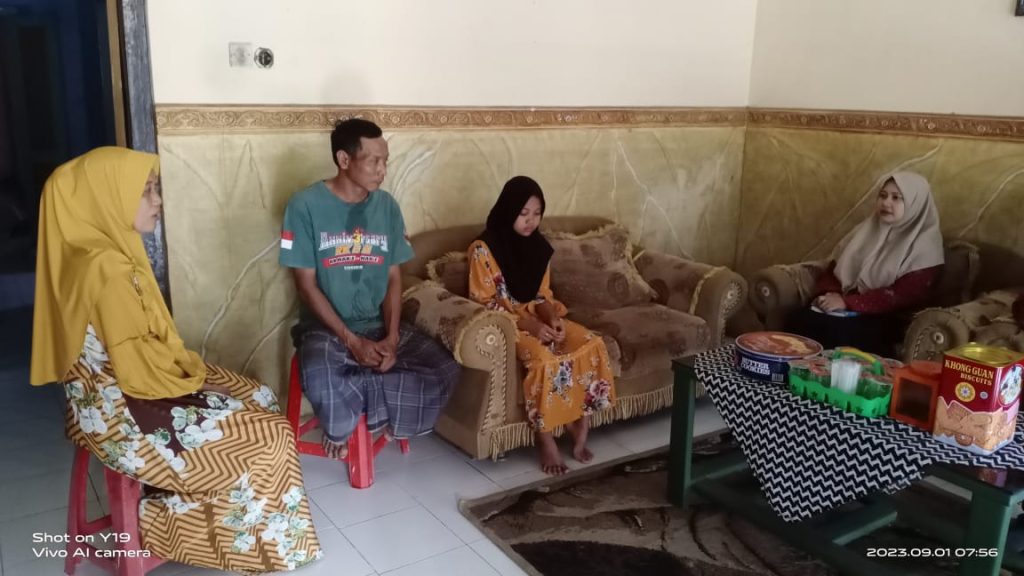 Home Visit, Strategi BK dalam Mengentas Permasalahan Siswa - MTs Negeri 4 Sidoarjo